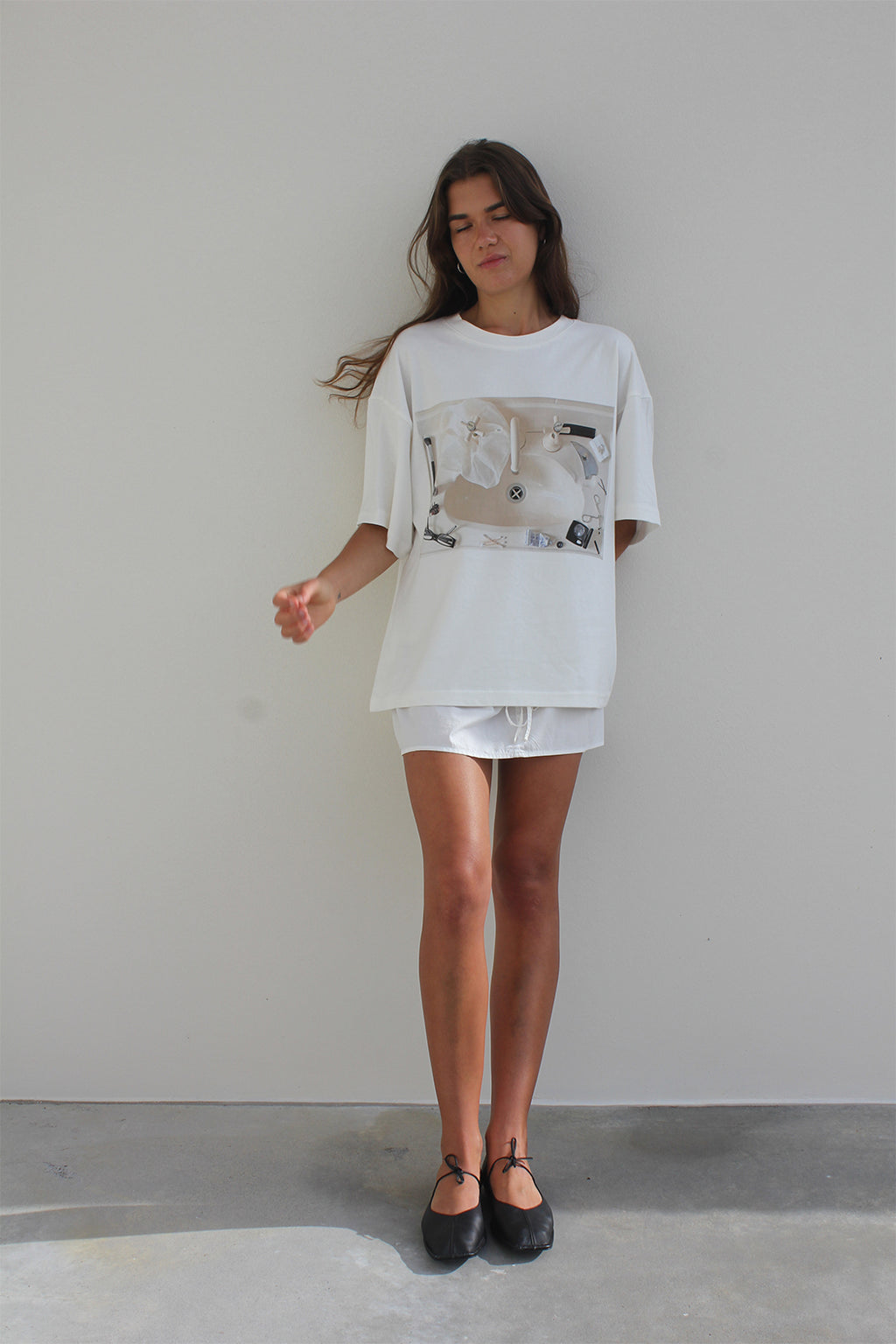 Girl Mess Tee – CMNTY GRDN